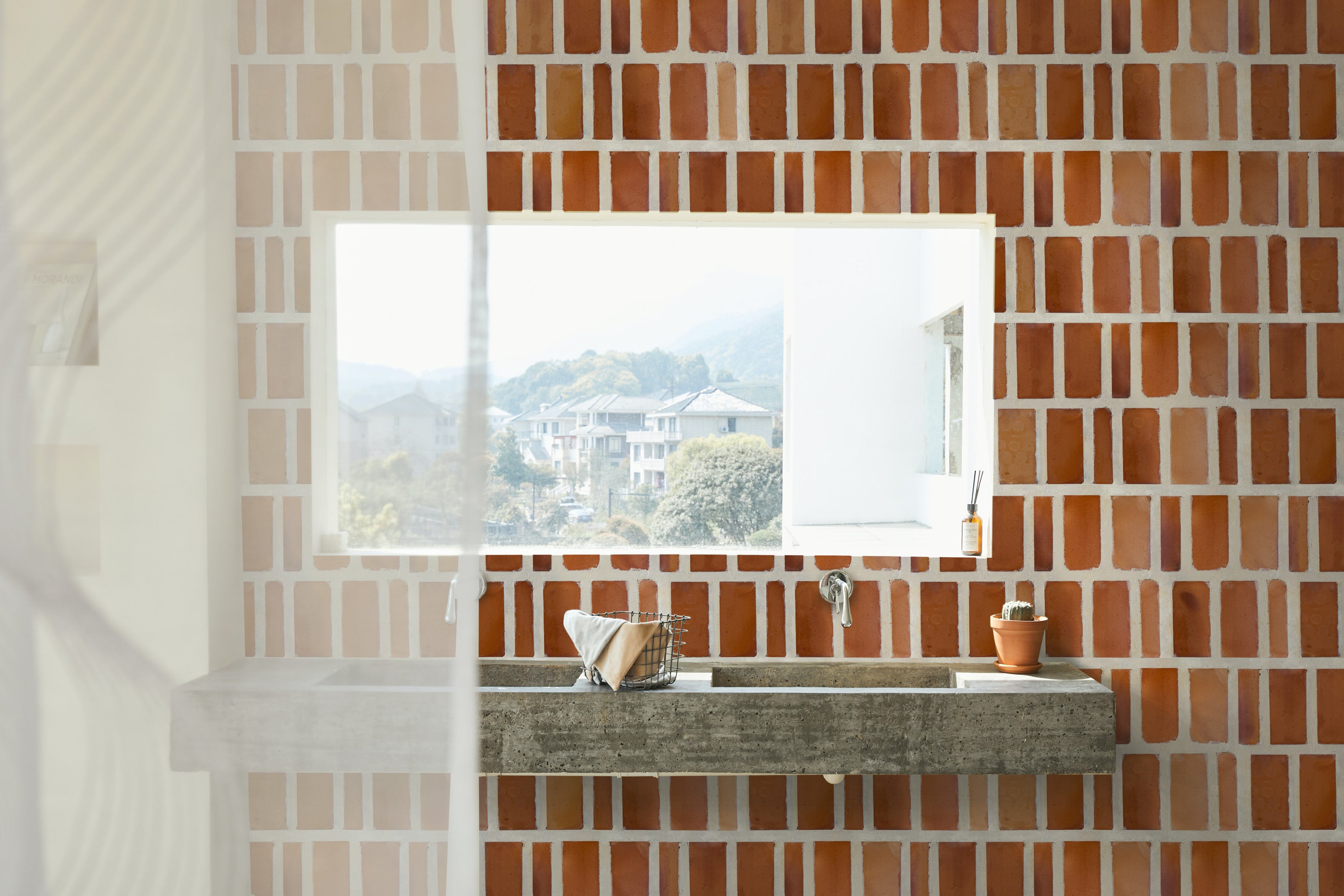 le sol: a whole new dimension in terracotta – clé tile