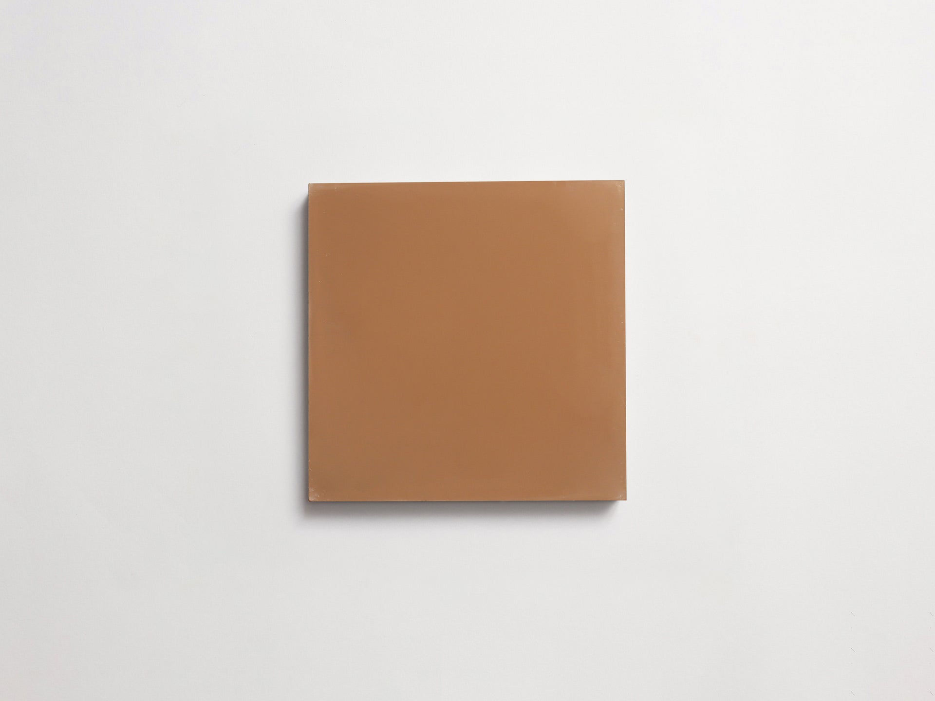 4x4 square | white, brown | checkerboard cement tile | salon | clé tile