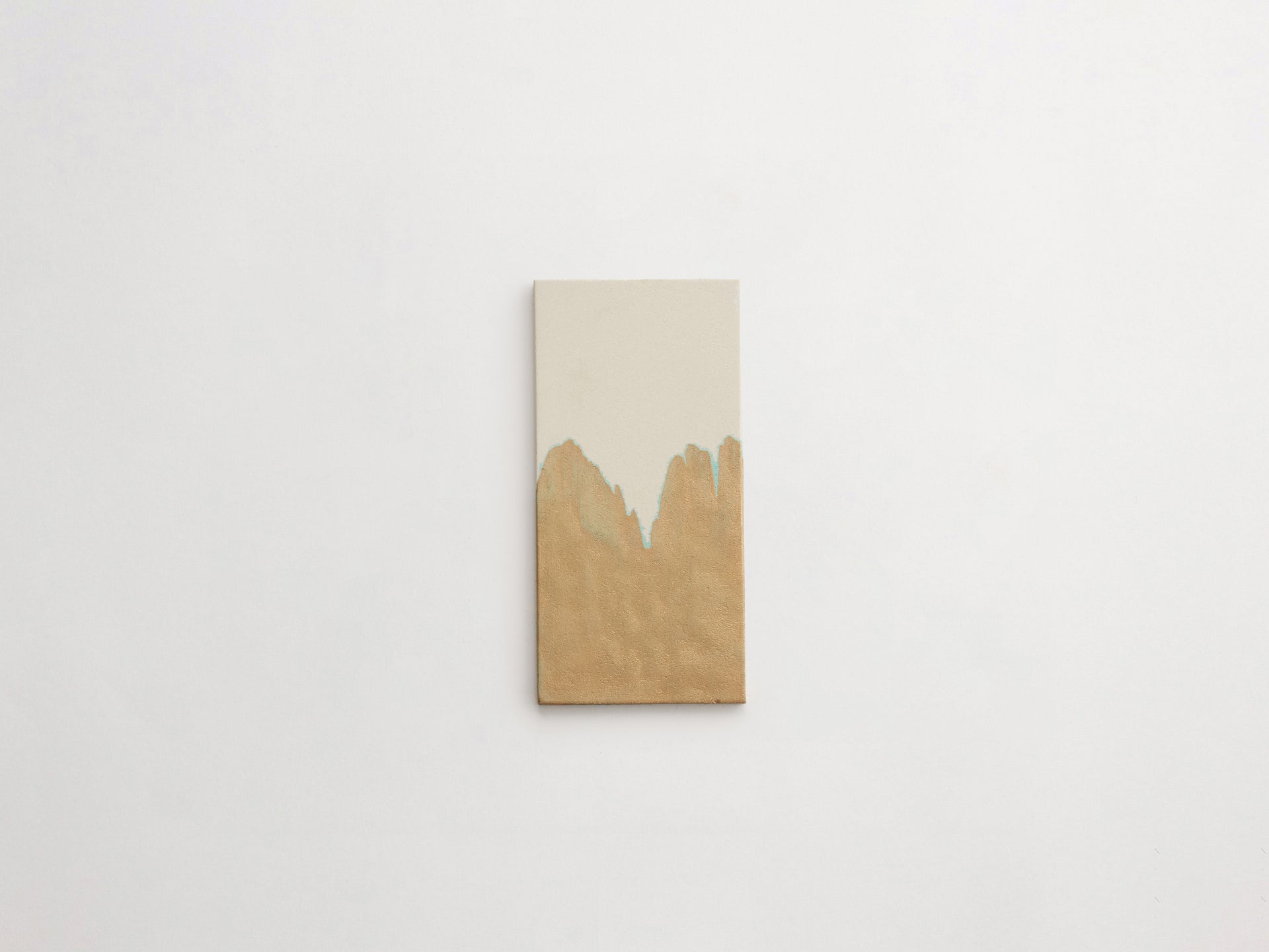 Ceramic Shibori Tile | White 8x4 | Yellow Peaks | clé tile