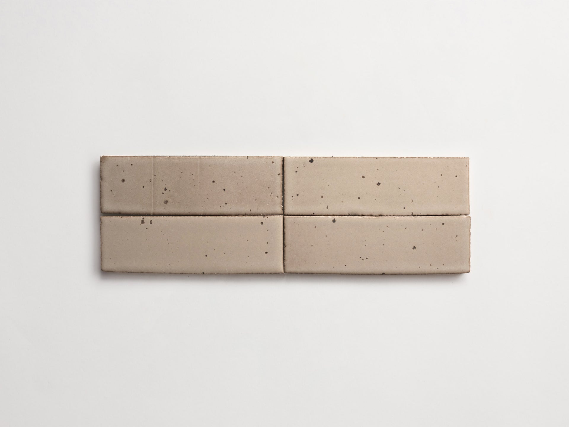 clé guild | thin glazed brick | doek cloth | 8 x 2.5 x 0.5