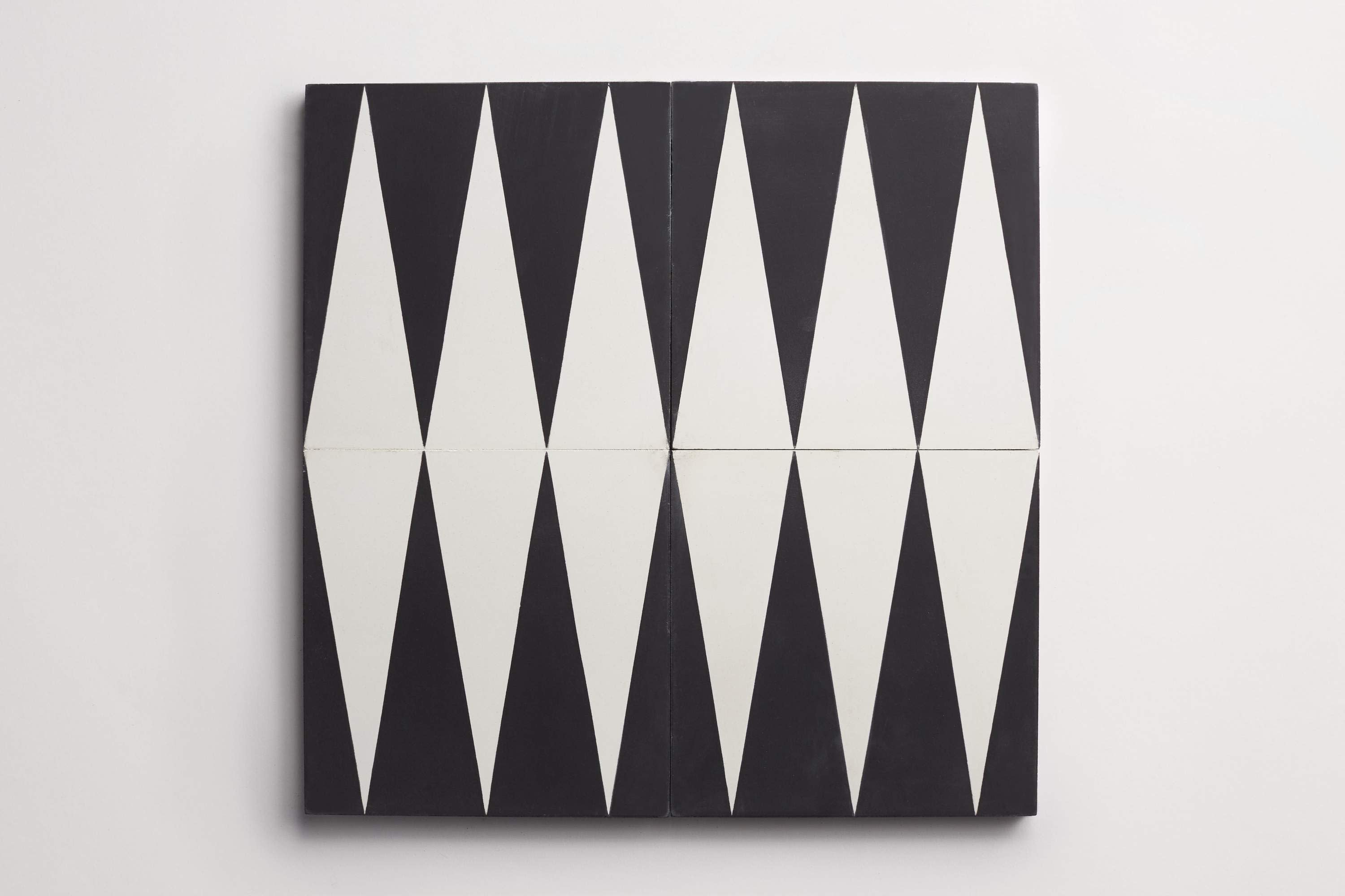 clé tile | concrete cement | dartanian | black white