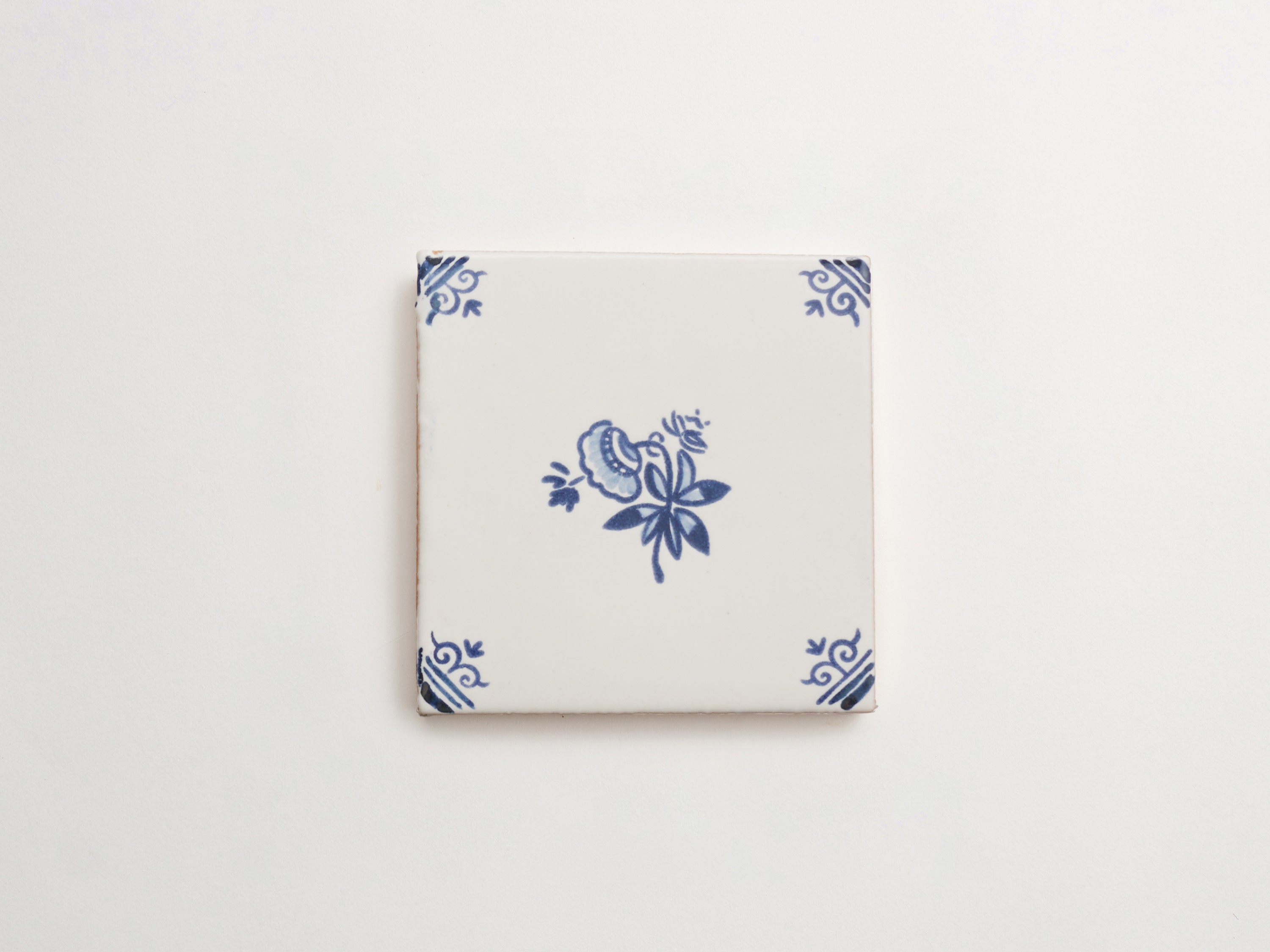 Italian Maiolica 4x4 Tile Floral Corner Deco Style #1 | clé – clé tile